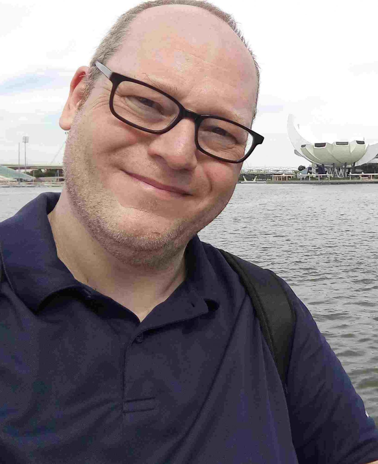 Er sucht Ihn Bonn - Finde deinen passenden Gay Partner